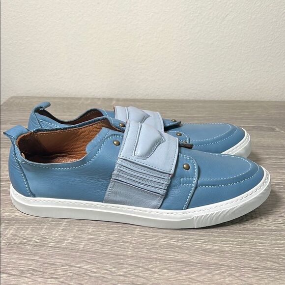 Bueno Relax (Denim/Powder Blue) Women's Shoes